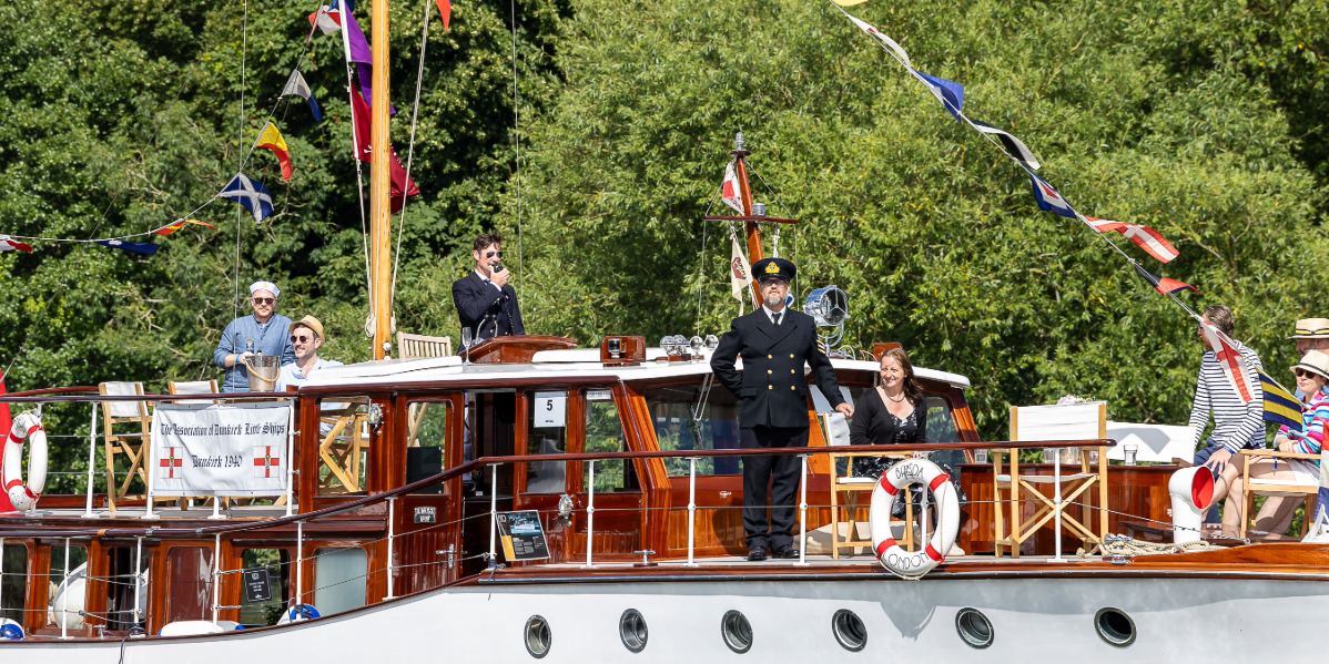 The Trad - Quintessentially British and beautifully bonkers ...